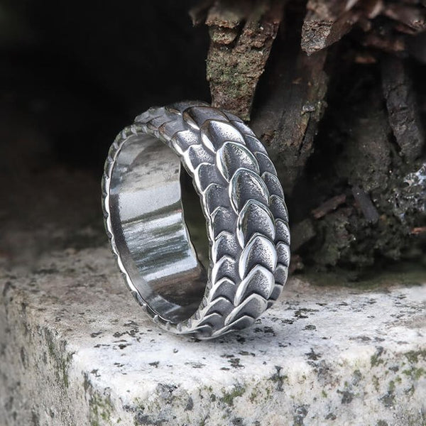 Dragon Scale Ring - Madame Meerkat's Cabinet of Curiosities